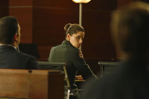 Amanda Peet