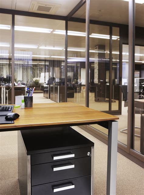 Korpus Fürs Büro Aus Dem Möbelwerk Embru