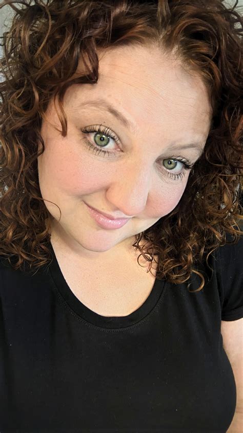 Few Freckles Peaking Through My Makeup Look R Freckledgirls