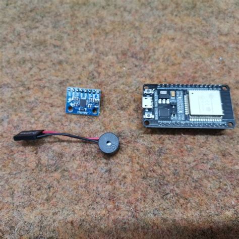twang esp32 led strip 1d game