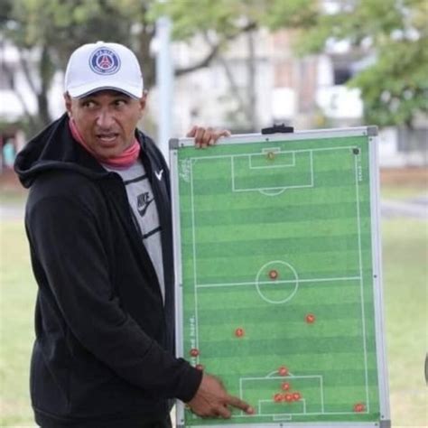 Entrevista Dt Foad Maziri‘tener Una Unión De Grupo Espectacular Es