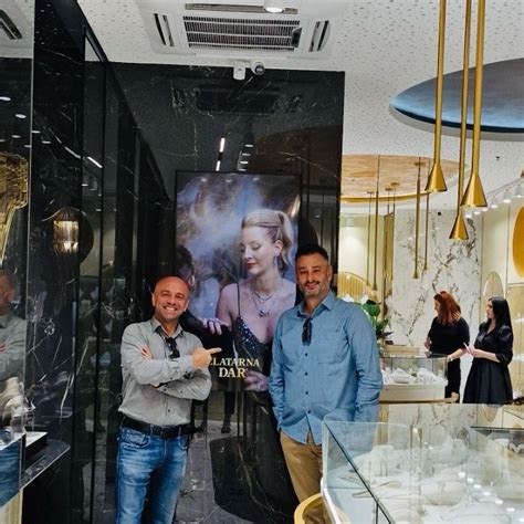 Retailsignage Projektnibiroarhitekt Bizonmedia Haris Ceremida