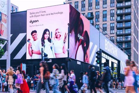 Paul Sambrook On Linkedin Lovely Example Of Tactical Ooh Aligning A