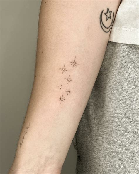 28 Sensational Star Tattoo Ideas For Men And Women In 2023