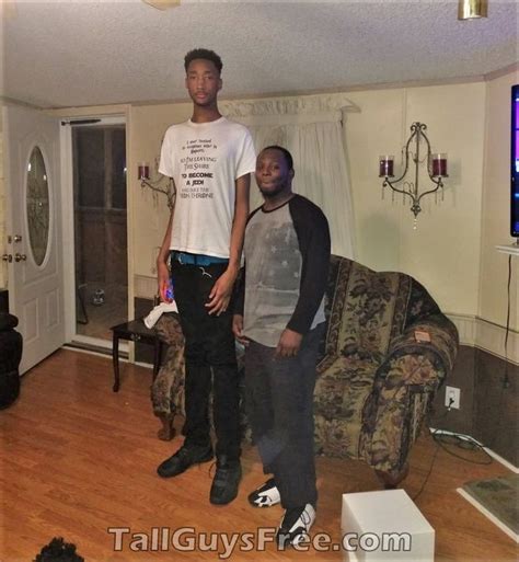 Lanky Tall Guy Tall Guys Guys Giant People