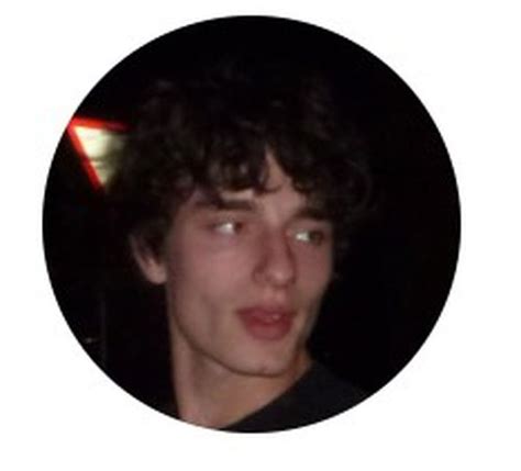 Bert De Roeck Model Profile Photos And Latest News