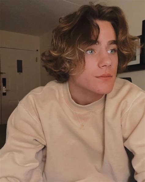 Brady Hepner Actor Biography Wiki Age Height Net Worth Girlfriend