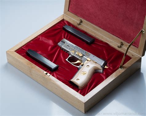Engraved Sig Sauer P226 Viljo Marrandi Art And Engraving