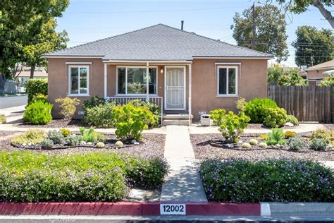 12002 Roseton Ave Norwalk Ca 90650 Redfin