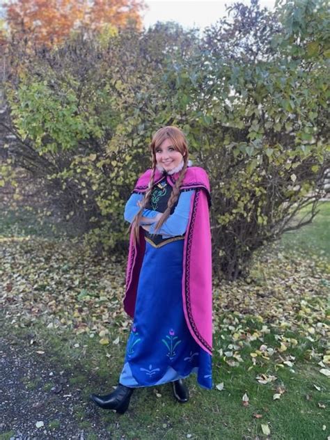 Balloon Twisting With Queen Ana 235 South Haskell Street Central