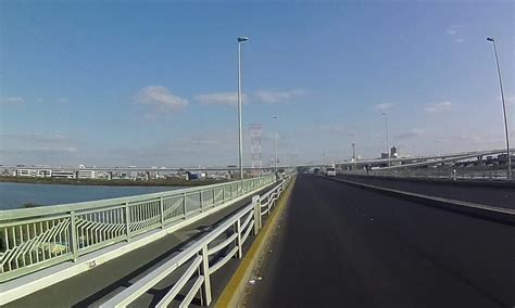 Winscp用に秘密鍵をコンバートしてssh接続する デフよん