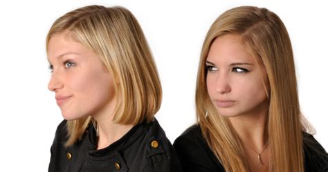 7 Signs You Have A Jealous Sibling In Your Life Says A Psychologist