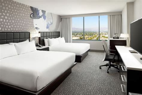 Hilton Woodland Hills Los Angeles Updated April 2026 583 Photos