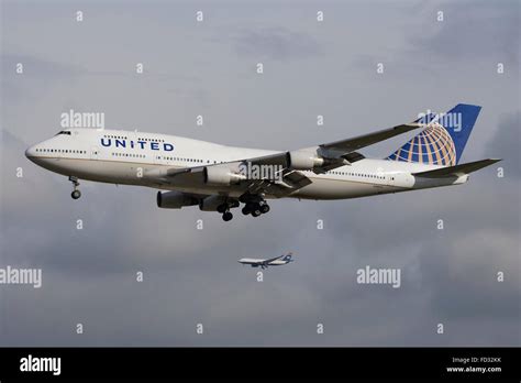 United Airlines 747 N107ua United Airlines Boeing 747 422 Photo By