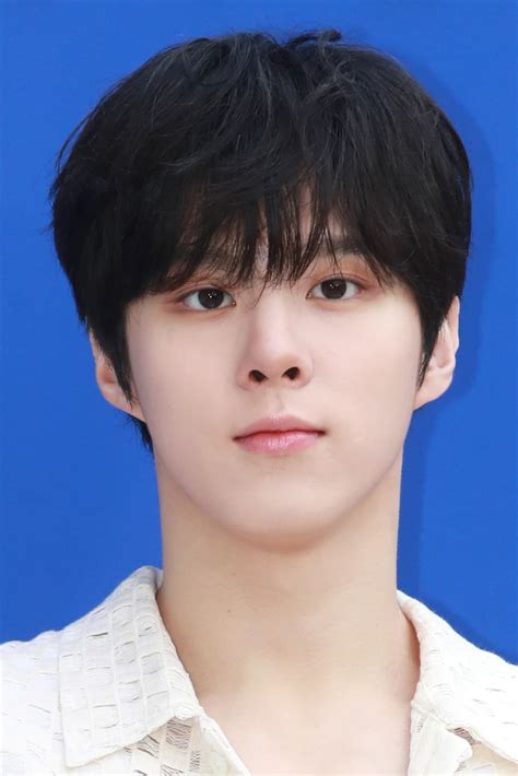 Kim Woo Seok Wiki Biography Age Photos Spouse And More