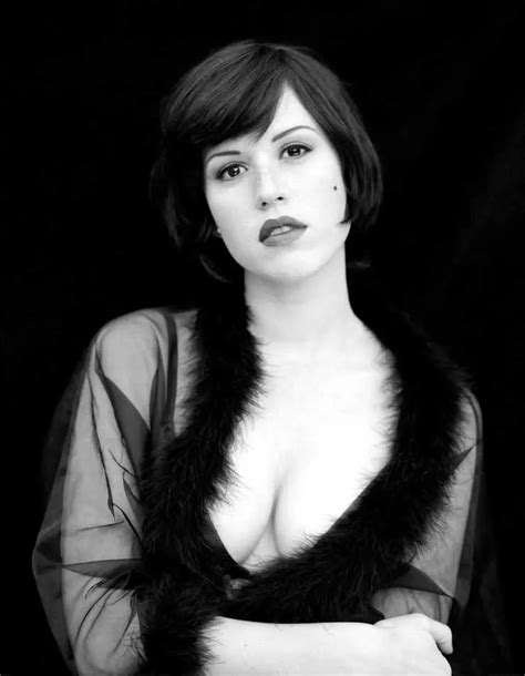 50 Molly Ringwald Hot And Sexy Bikini Pictures Livinlavidalowcarb
