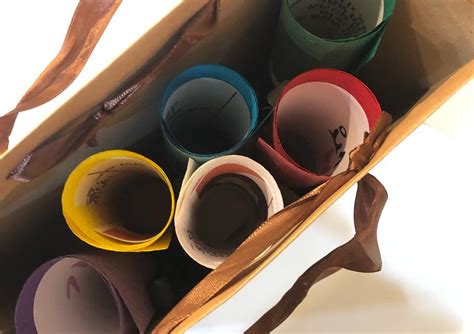 이지현캘리그라피 돌잡이 말씀잡이 이제 돌잡이는 말씀잡이로 돌잔치때 쓰일 말씀을 쓰면서 한번도 Facebook