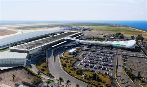 Renovación Del Atrio Central Del Aeropuerto Internacional De Las