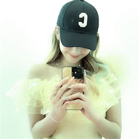Lia Icon I Love Girls Girls In Love Baseball Hats Lia Icon I Love Girls Girls In Love Baseball Hats