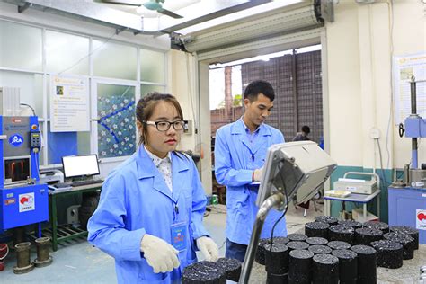 Gặp nữ sinh viên ngành Công trình năm liền đạt học bổng xuất sắc