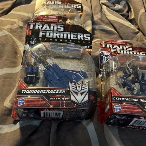 Transformers Generations Deluxe Class Thundercracker Action Figure New
