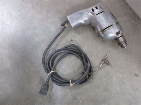 4 Variable Speed Drills 2 Snap On Professional 3 8 Drills