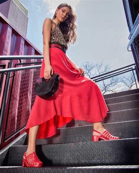 Taina C Gz Hk Quest Artists And Models