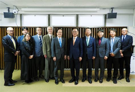 Sungkyunkwan University President Ji Beom Yoo Visits Tokyo Tech The