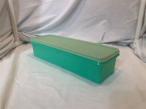 Vintage Tupperware Celery Keeper Jade Green Tupperware Celery Keeper Veggie Keeper Retro