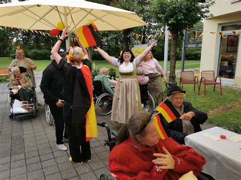 Galerie Von 2024 Heidi Hedtmann Entertainerin