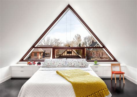 Tongtong Uses Grey And Black Zinc To Transform A Home In Toronto