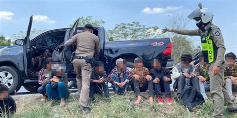 အယုဒ္ဓယတွင် ကားအတွင်း ပုန်းအောင်းလိုက်ပါလာသည့် တရားမဝင် မြန်မာလုပ်သား