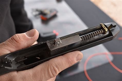 Laugo Alien On The Inside Laststandonzombieisland