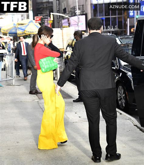 Victoria Beckham Sexy Seen Looking Stylish Showing Off Her Hot Body In Times Square Manhattan