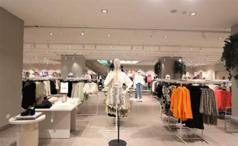 Handm India Expands Footprint Opens 9th Store In New Delhi