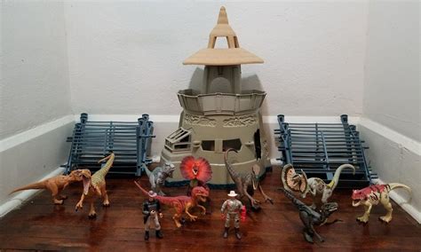 Vintage 1993 Kenner Jurassic Park Electronic Command Compound Playset W