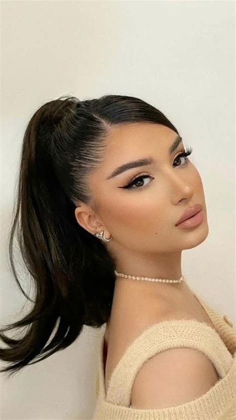 Simple Baddie Hairstyle Ideas Hair Tutorial Hair Styles Cute Hairstyles