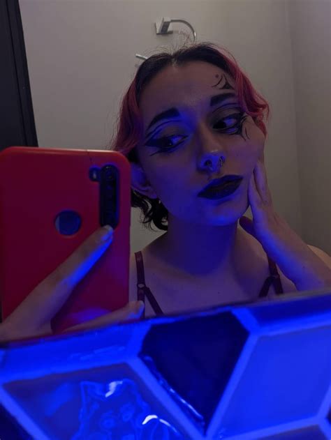 I Love My Make Up 💜 R Mirrorselfie