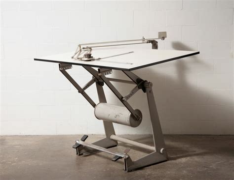 Friso Kramer Professional Drafting Table With Counter Weight At 1stdibs Professional Drafting Friso Kramer Professional Drafting Table With Counter Weight At 1stdibs Professional Drafting