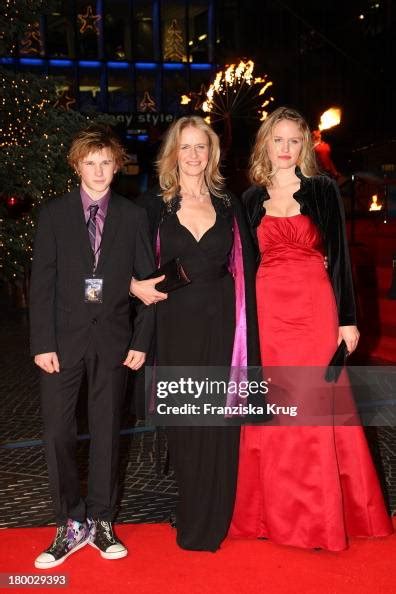 Anna Funke Tochter Von Cornelia Funke