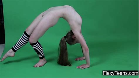 Anna Mostik Shows Gymnastics Xxx Mobile Porno Videos And Movies Iporntvnet