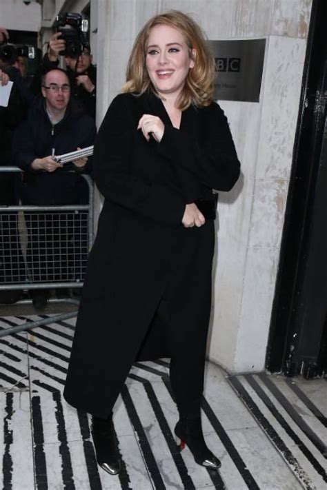 12 Mind Boggling Facts About Adeles Record Breaking Debut Body