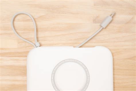 Rorry Apple Watch用 モバイルバッテリー レビュー コンパクトなボディで3in1充電可能 Pr じゃが畑