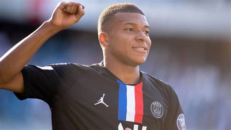 Psgs Kylian Mbappe Named Fifa 21 Cover Star Yardbarker