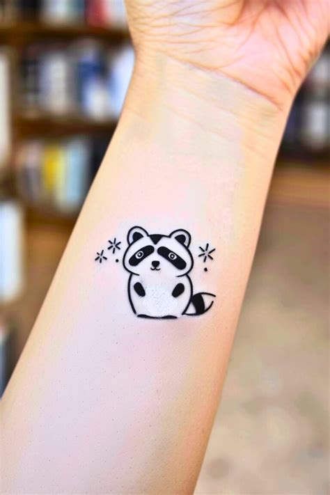 31 Unique Raccoon Tattoo Ideas That Are Not Only Cute But Also Simple