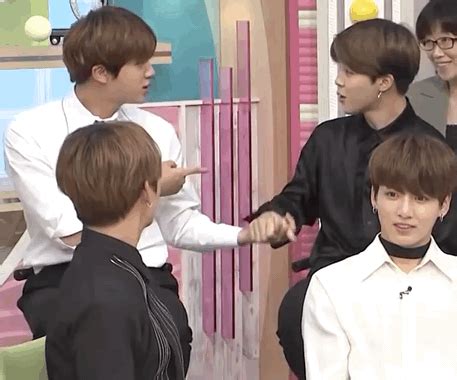 Kimyoonjeong — The Most Sassy Jealous Hair Flip Ive Ever Seen