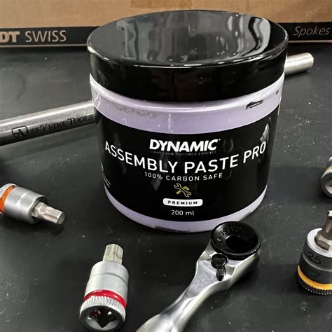 Dynamic Assembly Paste Pro Premium 150gr 200ml Sws Cycling