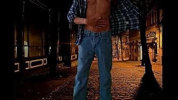 Teasing By Slowly Undressing Xnxx Com