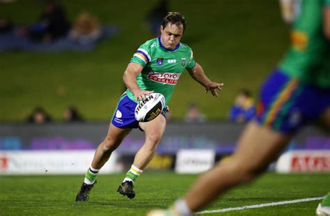 Mitchell Henderson Trains With Raiders Nrl Squad The Northern Daily