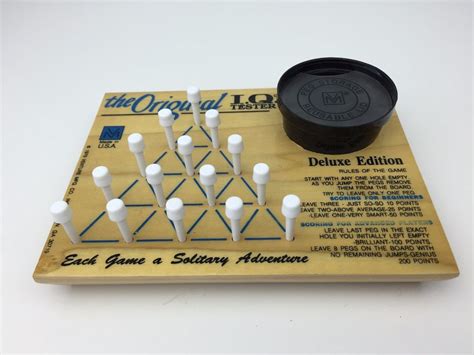 Vintage 1976 The Original Iq Tester Deluxe Wooden Puzzle Peg Game Usa